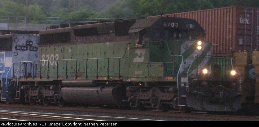 BNSF 6703